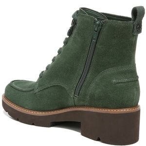 Naturalizer | Shoes | Naturalizer Dara Lug Sole Combat Boots Water ...